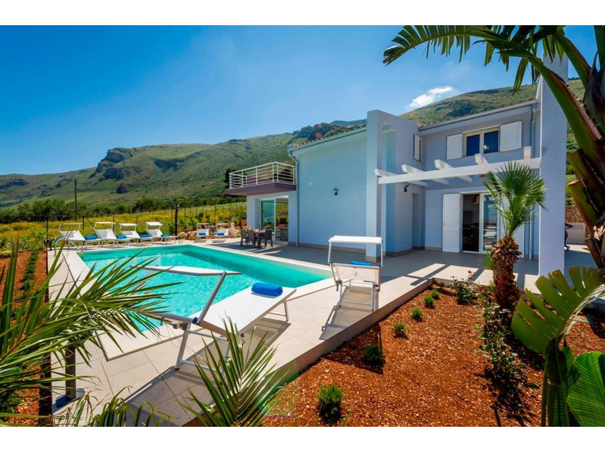 Newly built detached villa with private pool Castellammare del Golfo ...
