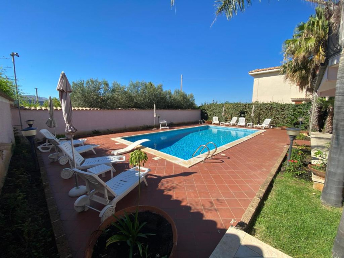 Detached villa with private pool Castellammare del Golfo » Property ...